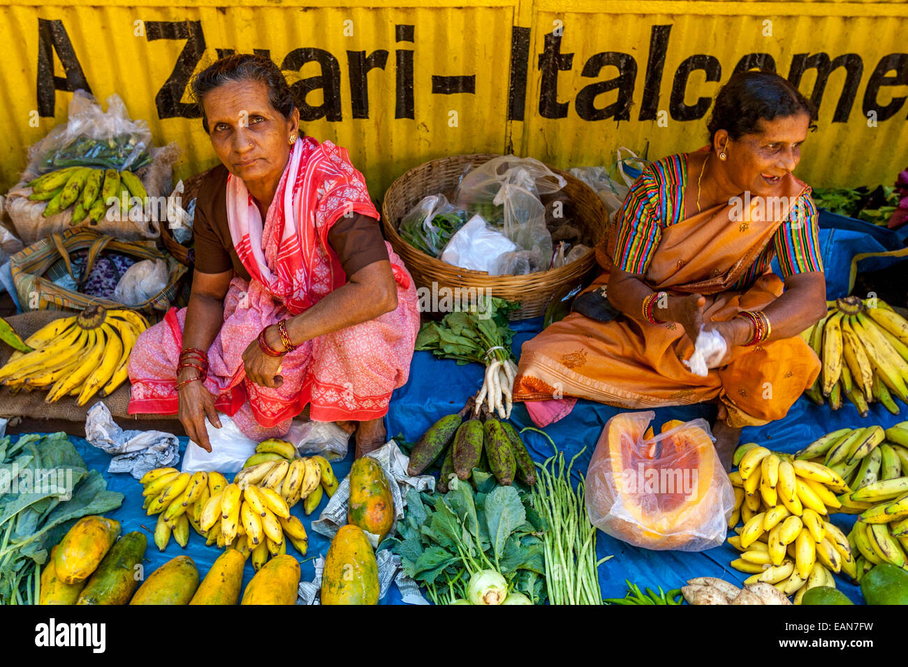 Fruit and Vegetable Market, Calangute, Goa, India Stock Photo - Alamy