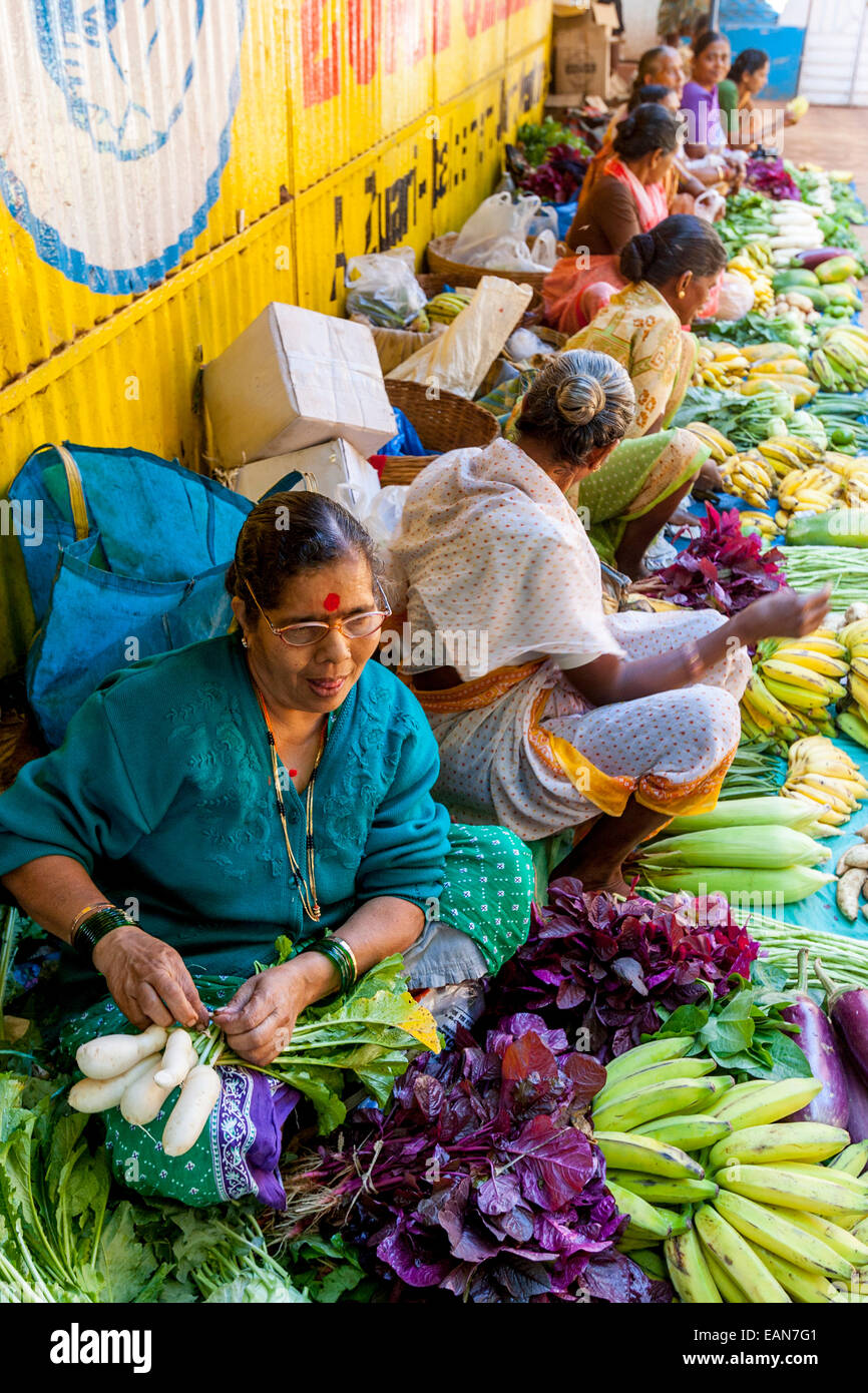 Fruit and Vegetable Market, Calangute, Goa, India Stock Photo - Alamy