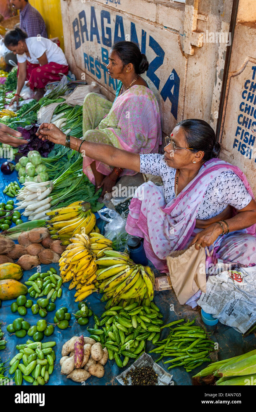 Fruit and Vegetable Market, Calangute, Goa, India Stock Photo - Alamy