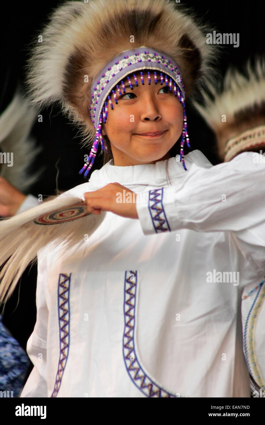 Yupik dancer hi-res stock photography and images - Alamy