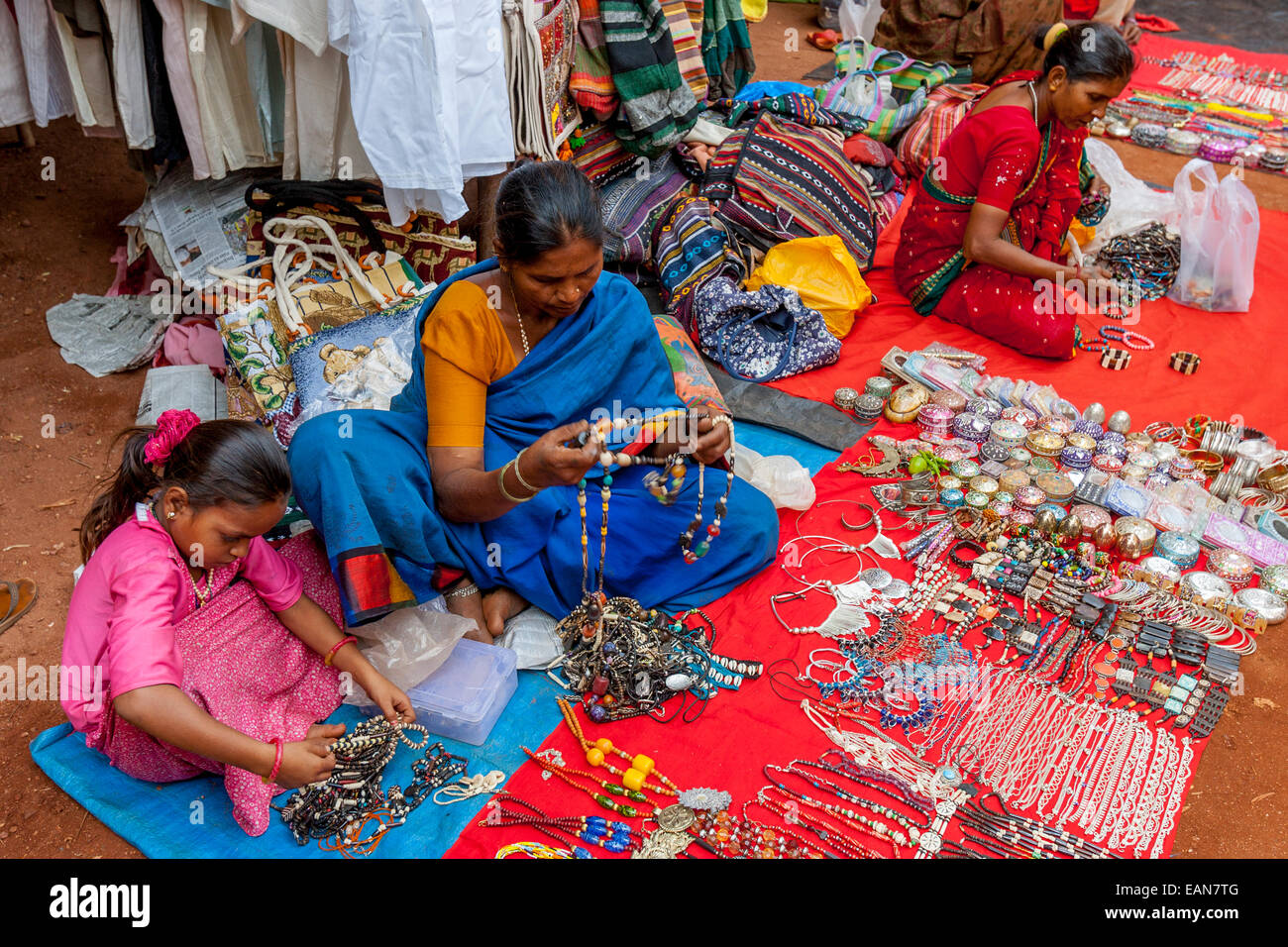 Souvenirs anjuna beach goa india hi-res stock photography and images ...
