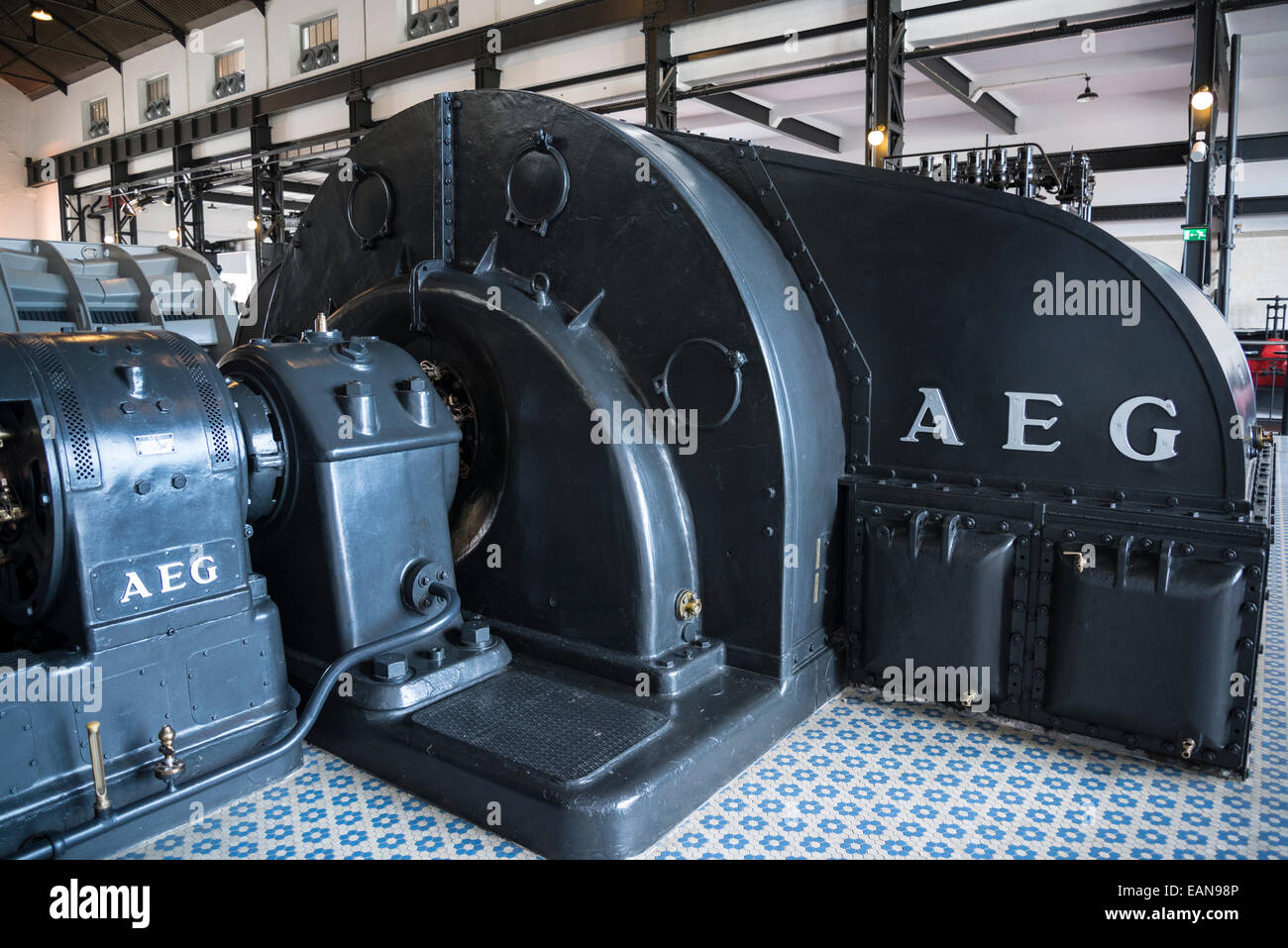 Generator room hi-res stock photography and images - Alamy