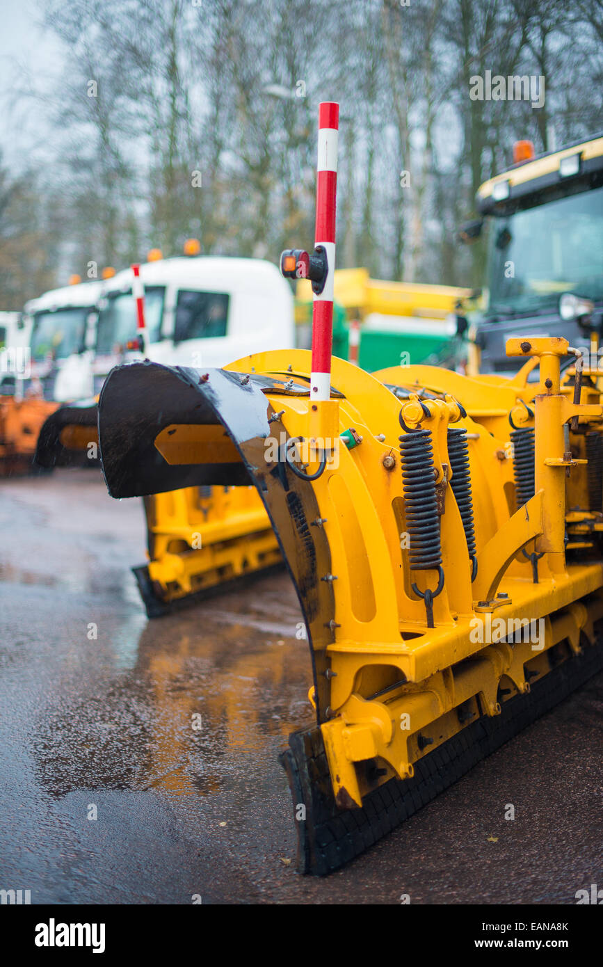 Driving road cleaning machine hi-res stock photography and images - Alamy