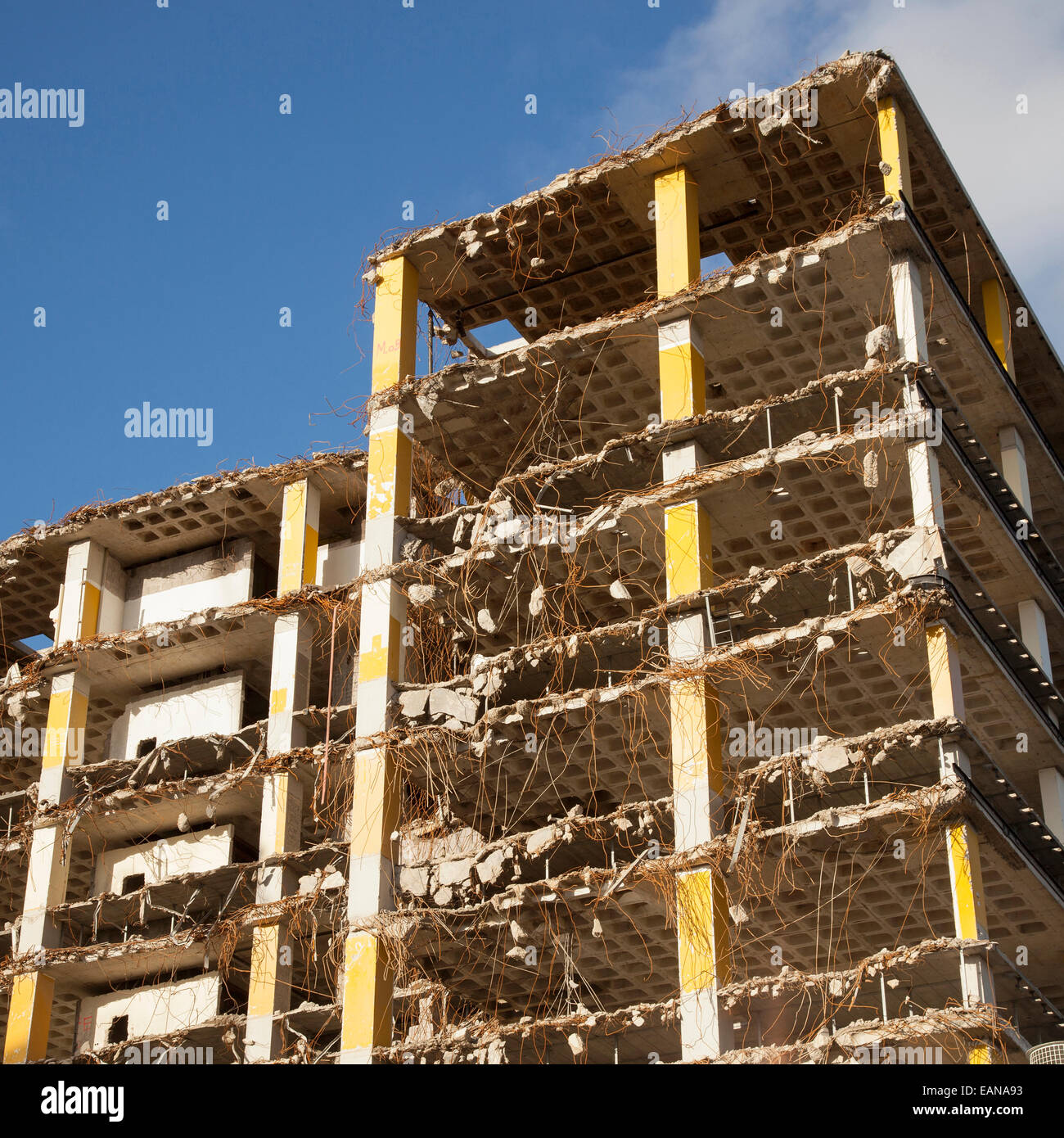 broken down large building during demolition Stock Photo - Alamy