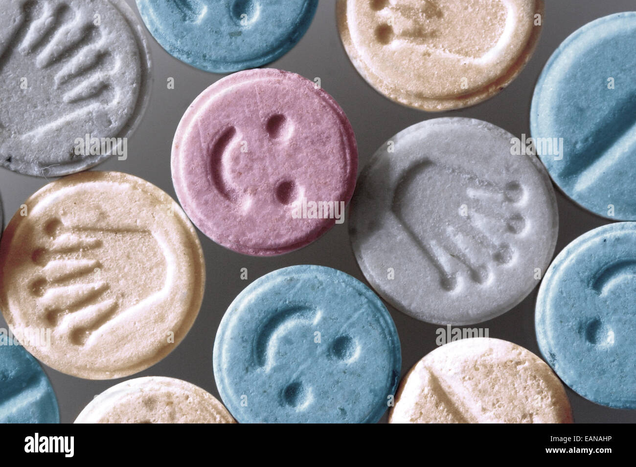 Ecstasy pills tablets close up hi-res stock photography and images - Alamy
