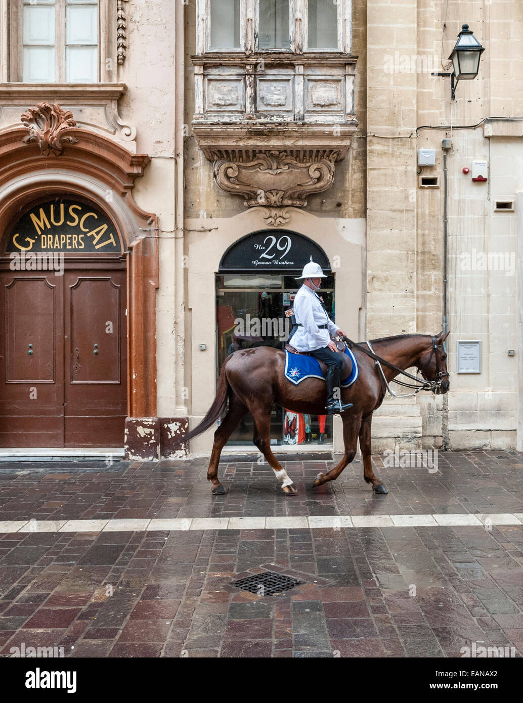 Valletta malta police policeman hi-res stock photography and images - Alamy