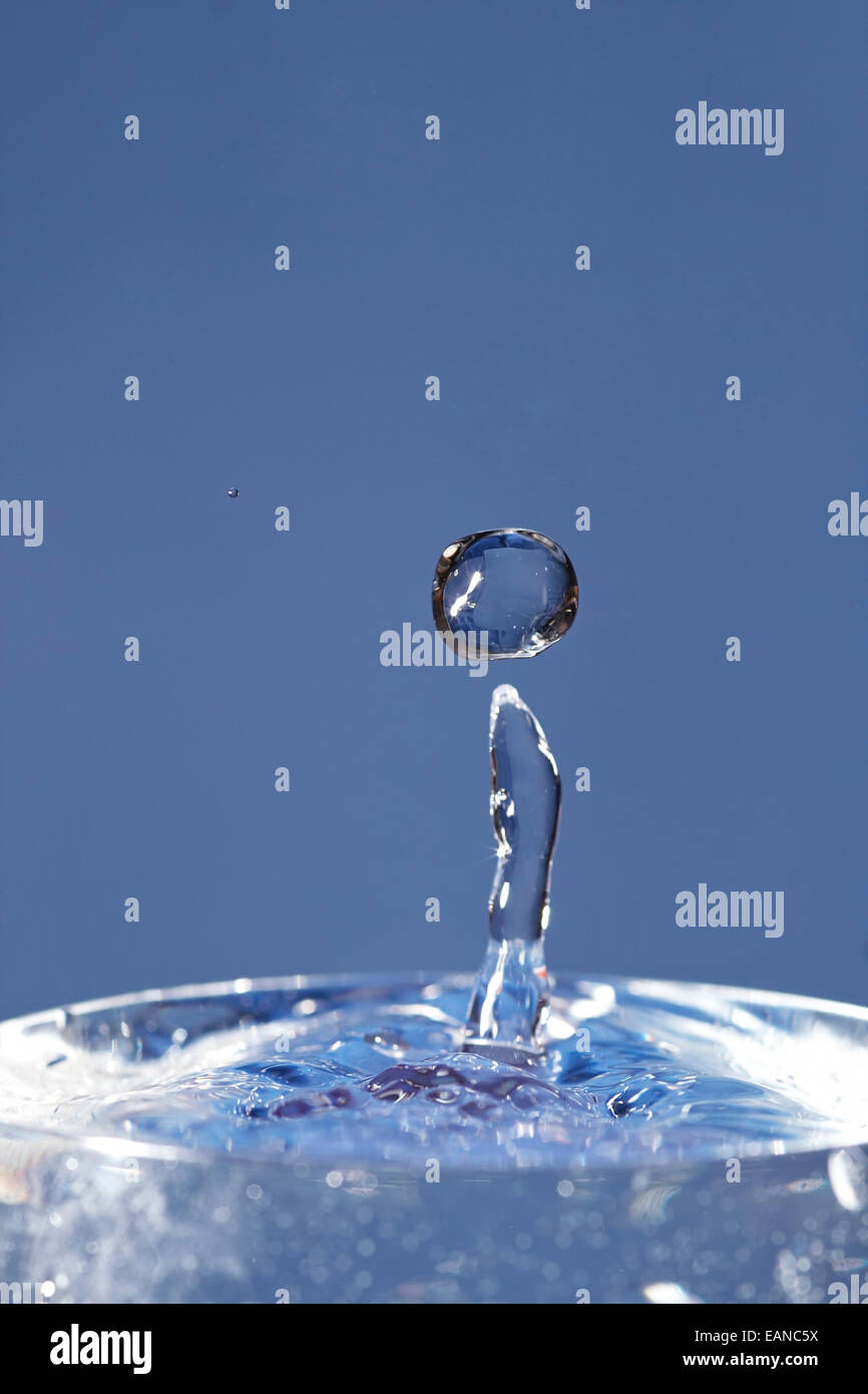 Water spatter hi-res stock photography and images - Alamy