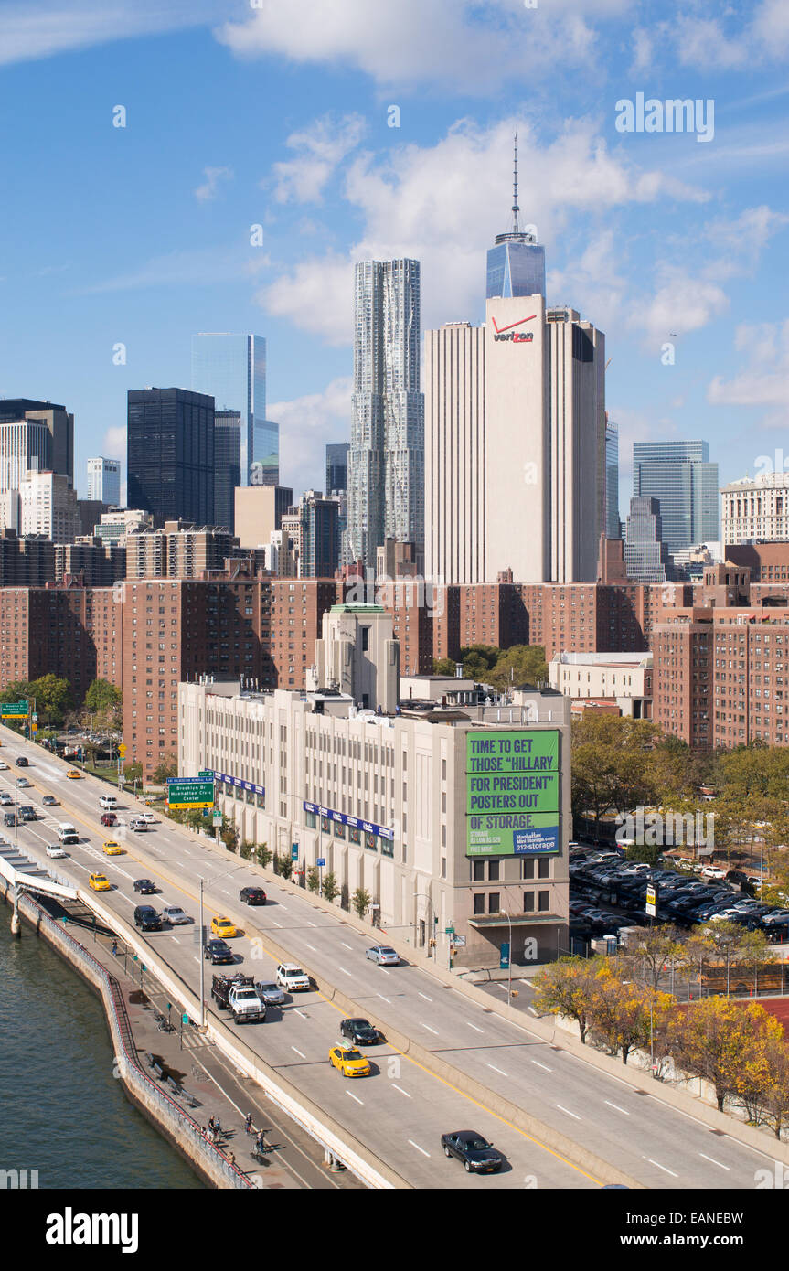 Franklin D. Roosevelt East River Drive (FDR) view from Manhattan Bridge ...