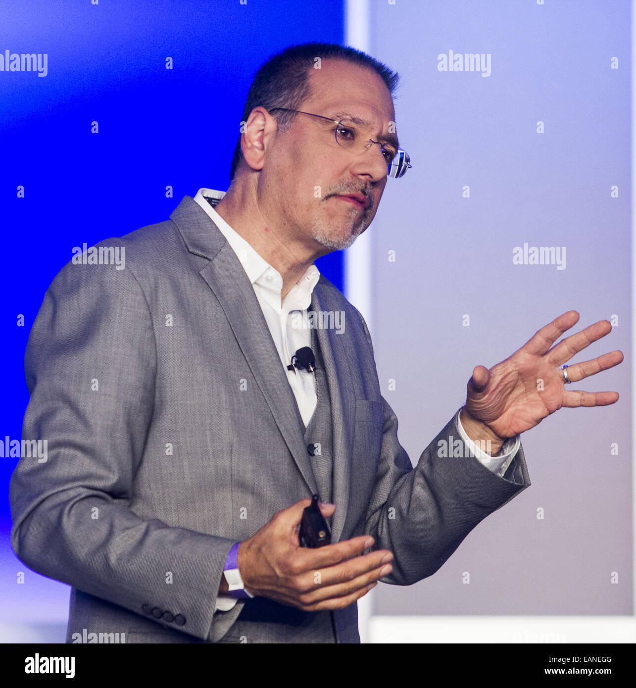 Los Angeles, California, USA. 18th Nov, 2014. Brian Cooley, editor at ...