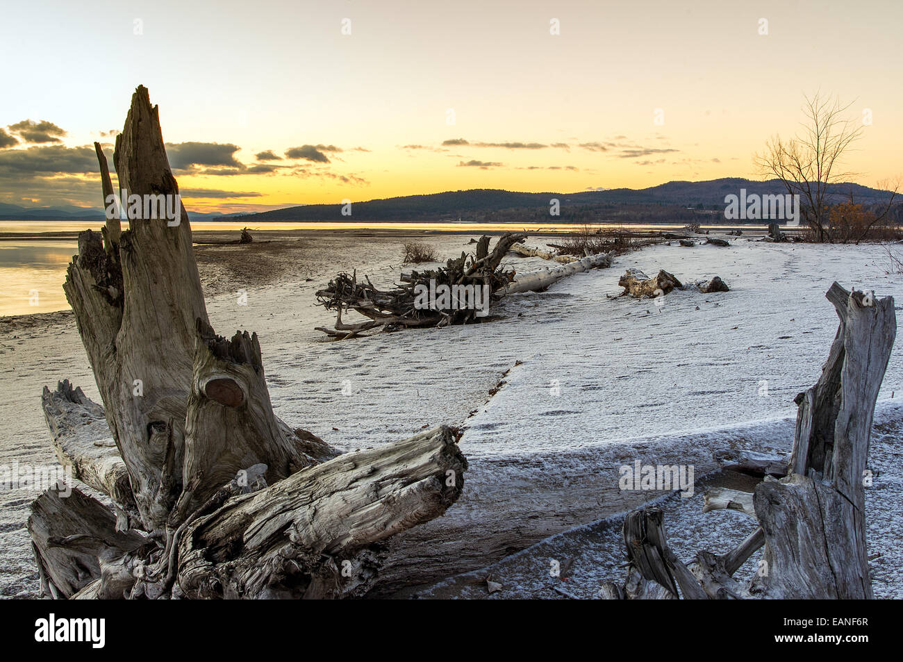 Lake champlain fall hi-res stock photography and images - Alamy