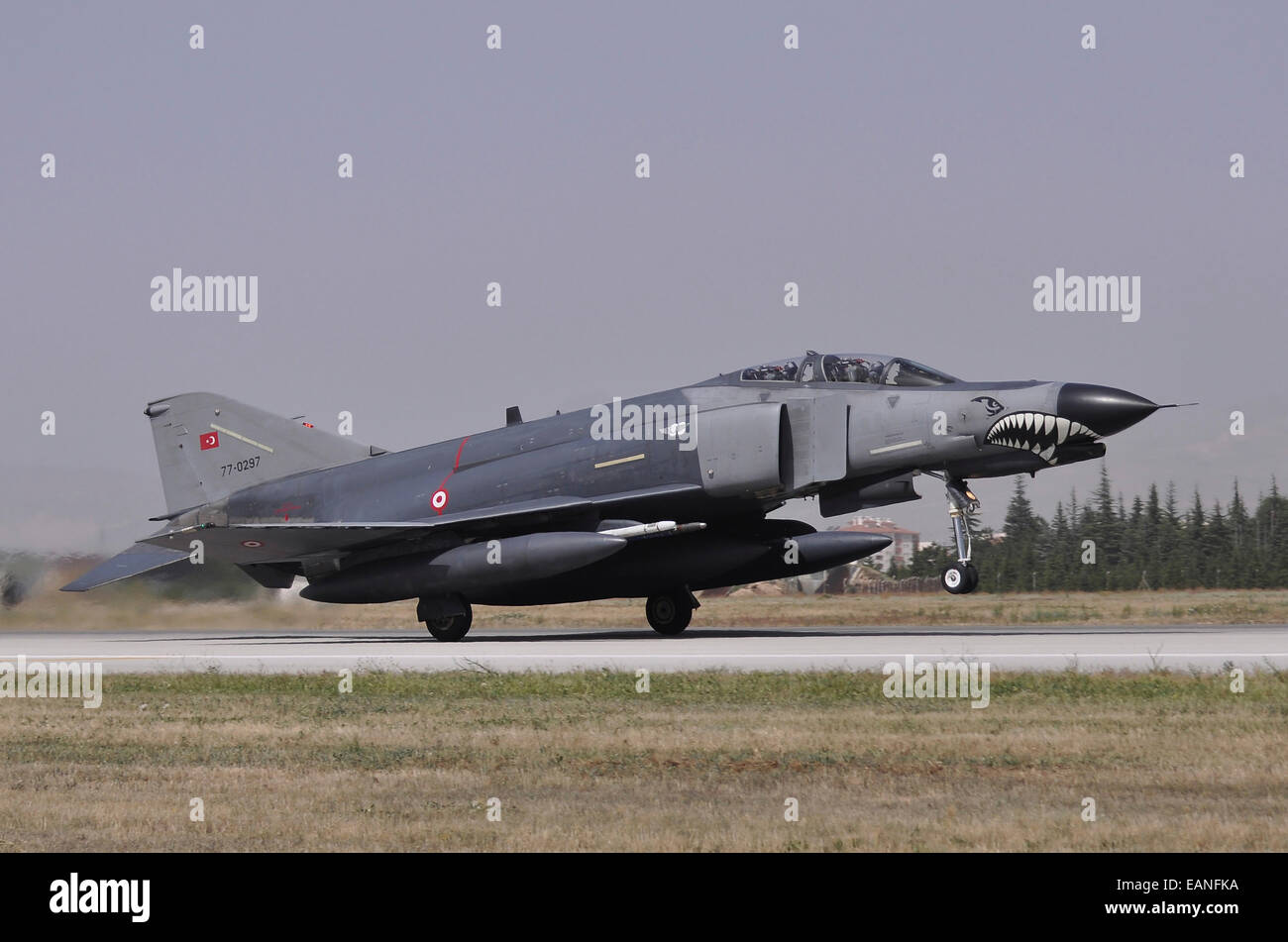 F 4 terminator 2020 hi-res stock photography and images - Alamy