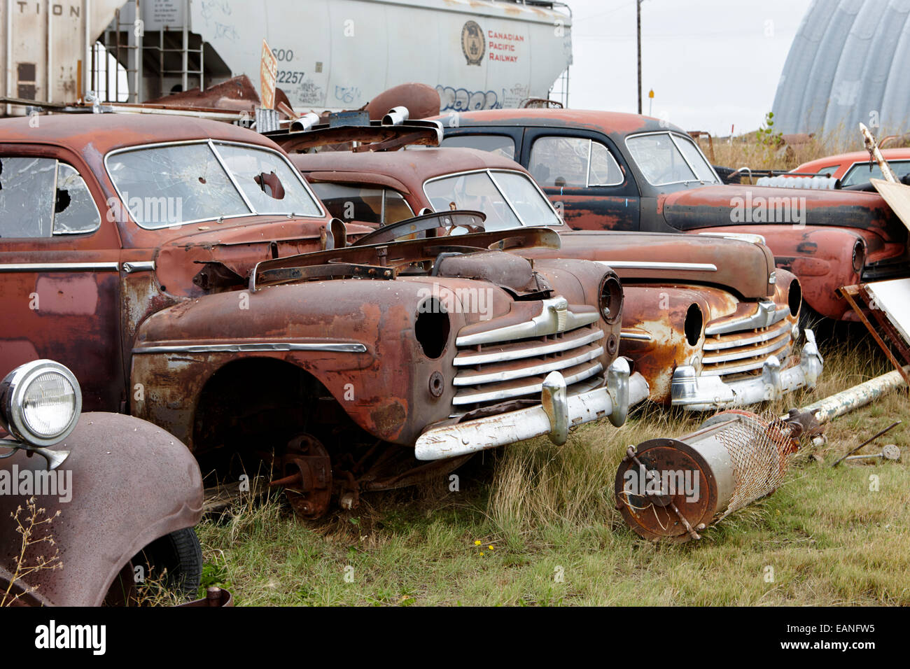 Junkyard north america High Resolution Stock Photography and Images - Alamy