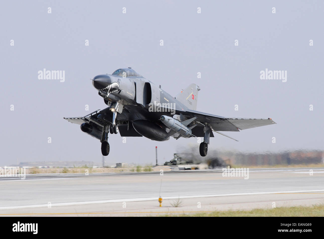 Agm 142 hi-res stock photography and images - Alamy