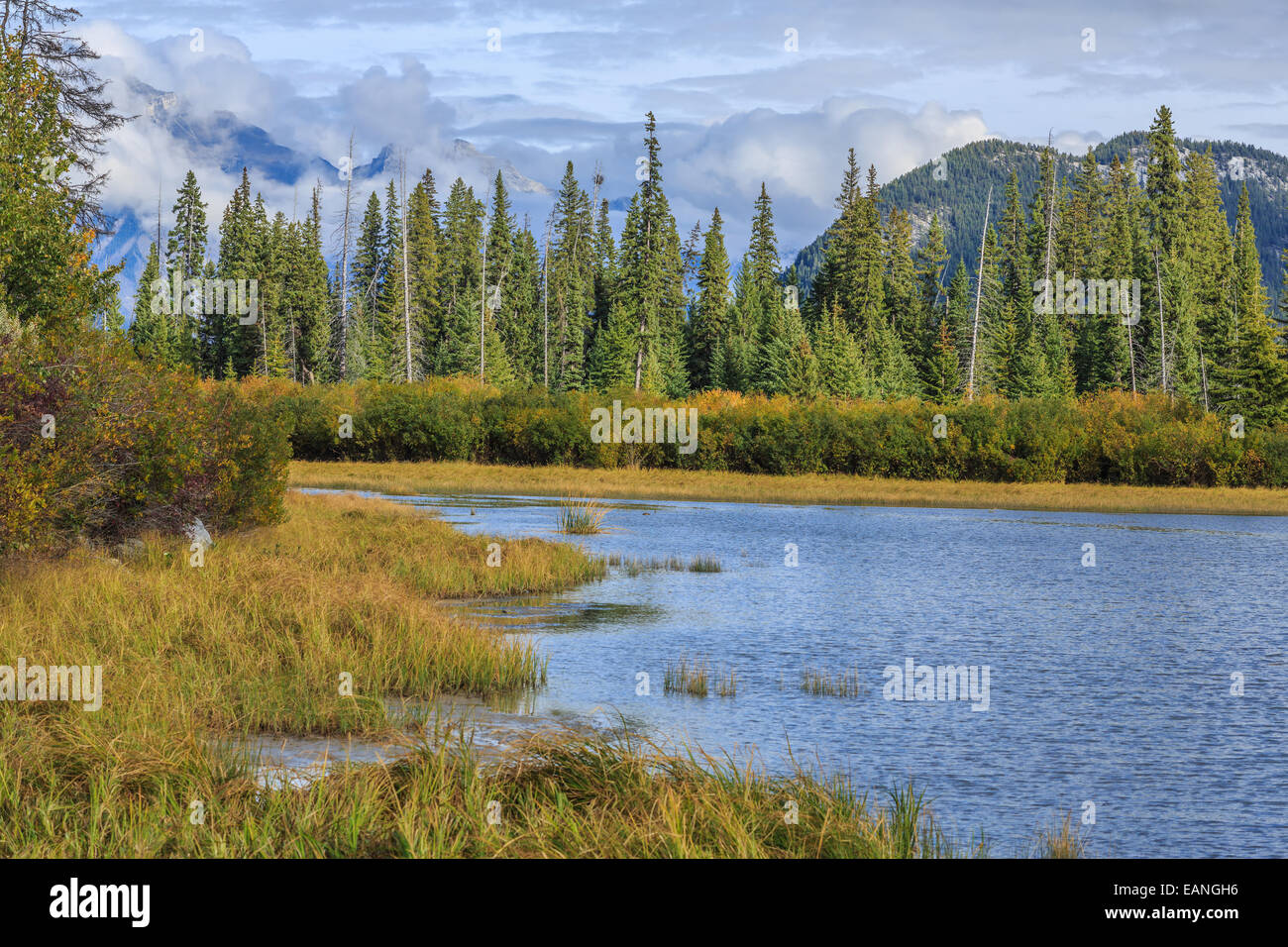 Pyramid falls canada hi-res stock photography and images - Alamy