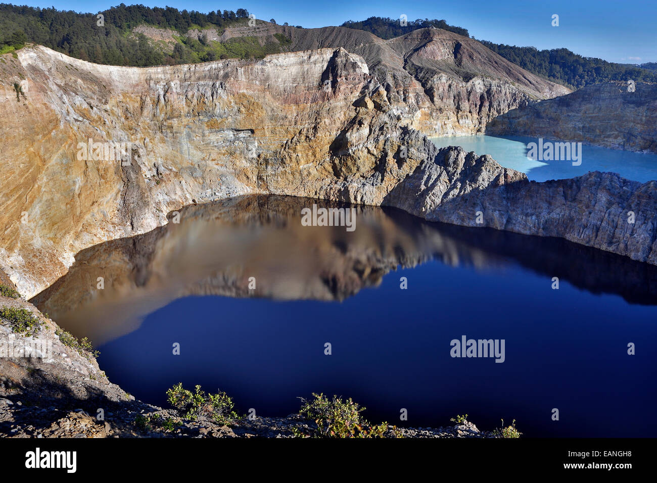 Kelimutu volcano crater lakes and caldera, Flores Island, Indonesia ...