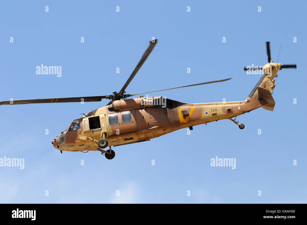 Israeli Air Force UH-60 Yanshuf helicopter in flight, Hatzerim, Israel ...