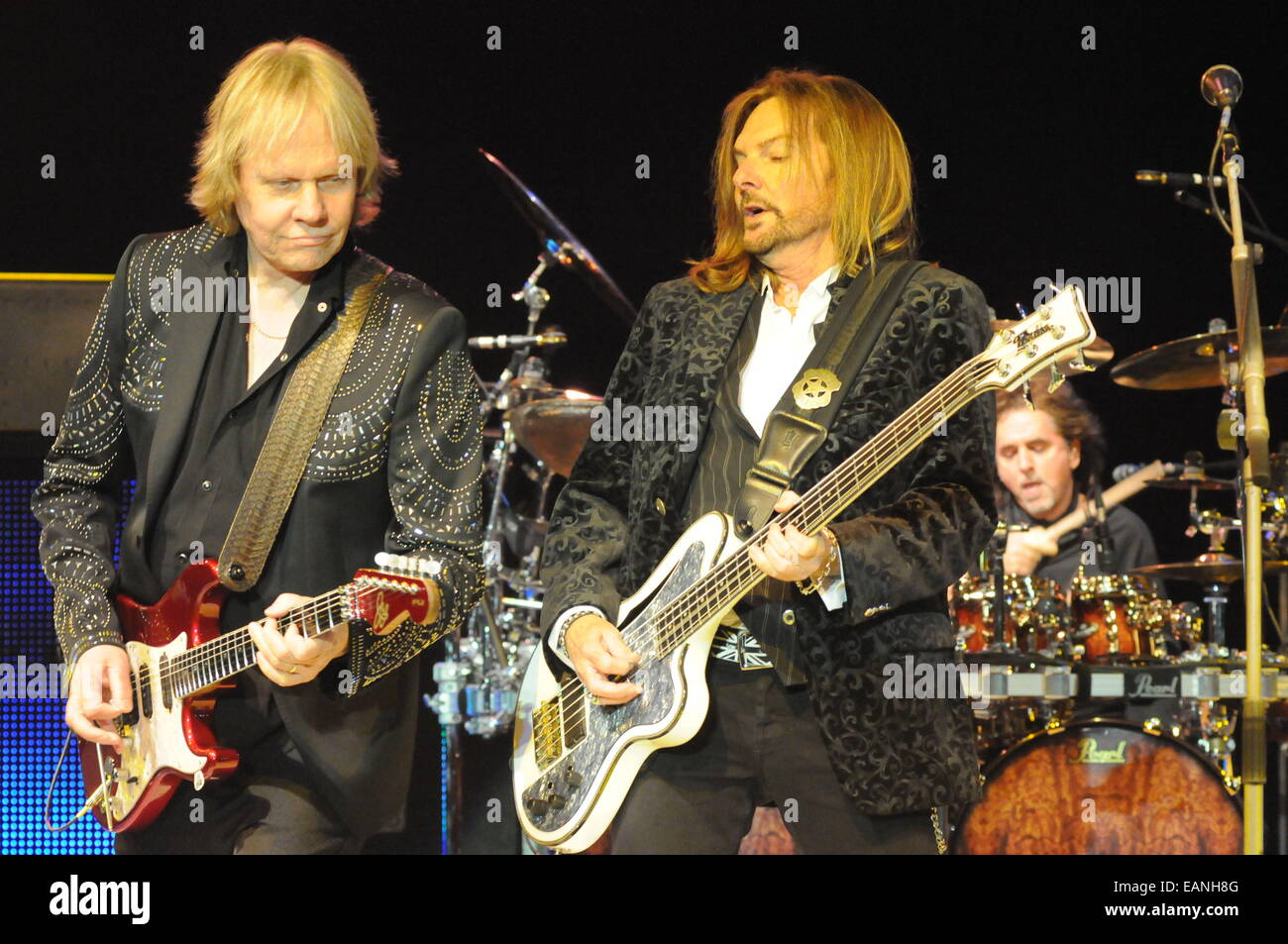 Westbury, New York, USA. 14th Nov, 2014. 'STYX' performing live in ...