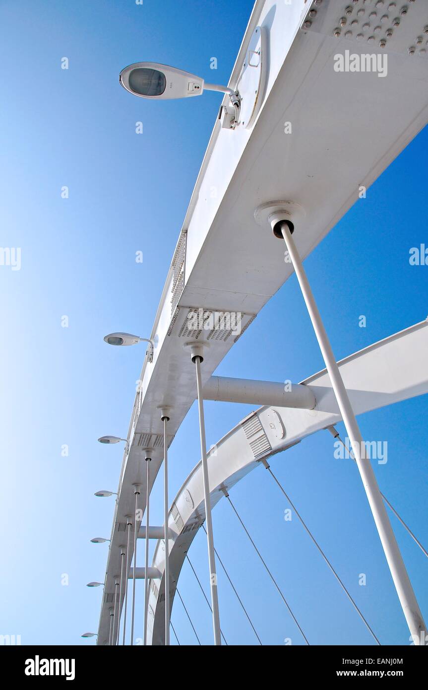 Modern suspension bridge hi-res stock photography and images - Alamy