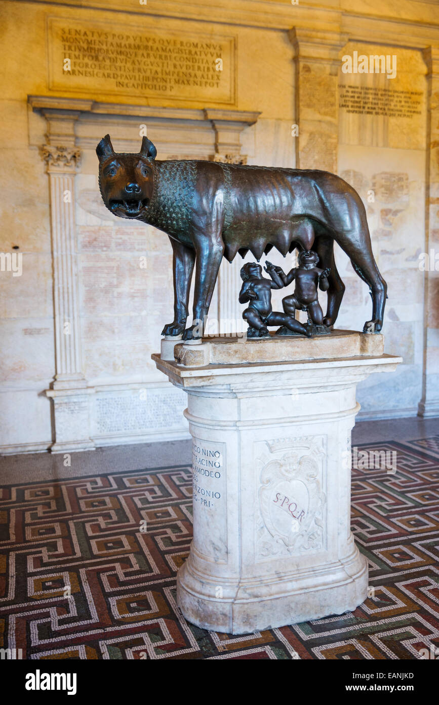 Capitoline She-wolf, Palazzo dei Conservatori, Capitoline Museums, Rome ...