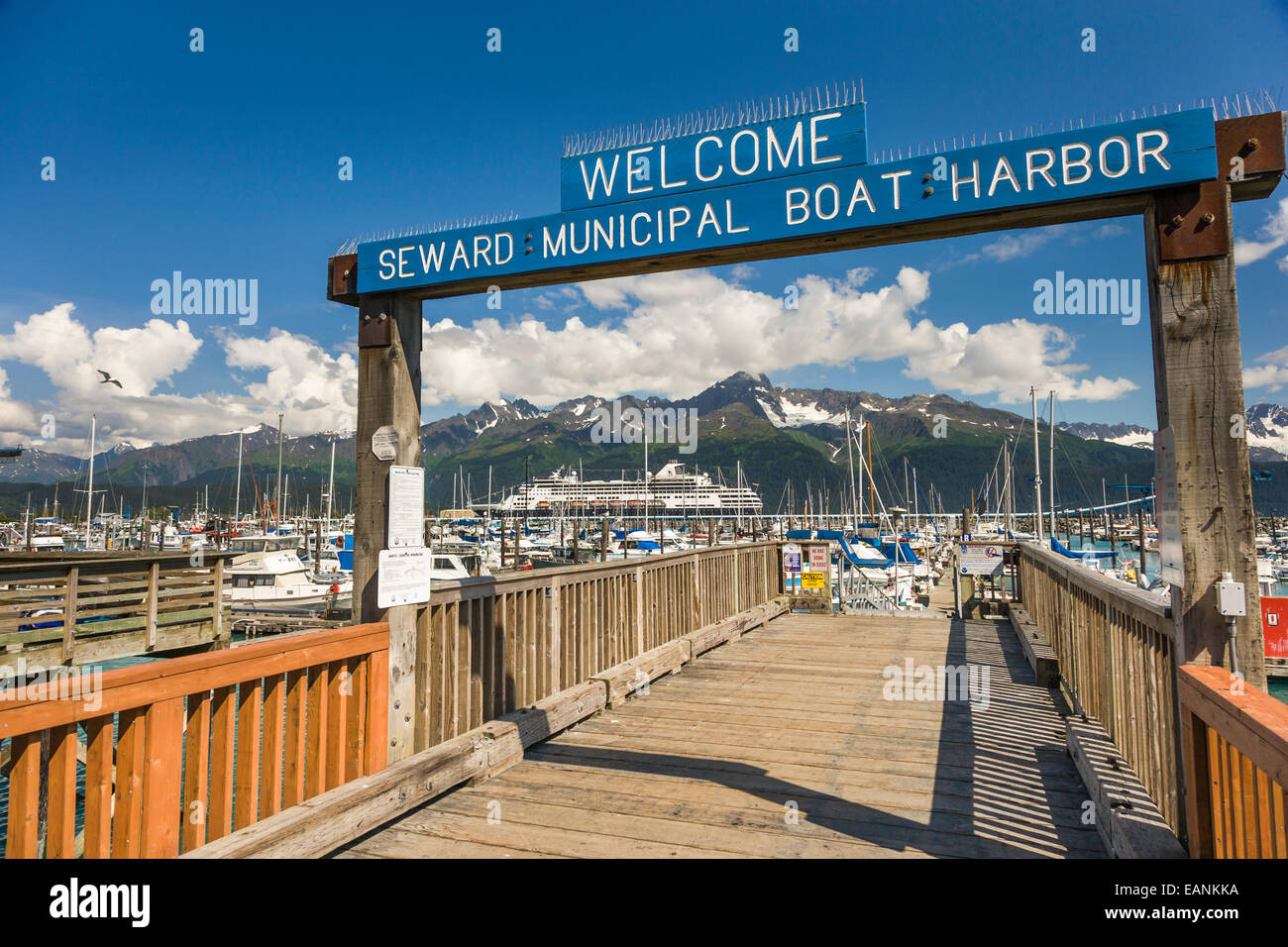 Municipal welcome sign hi-res stock photography and images - Alamy