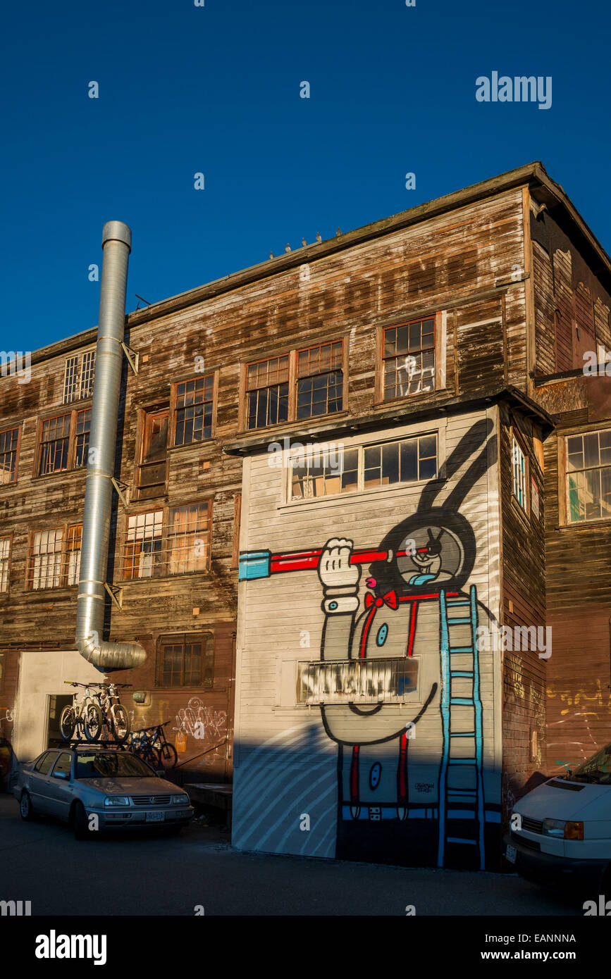Back alley graffiti east vancouver hi-res stock photography and images ...