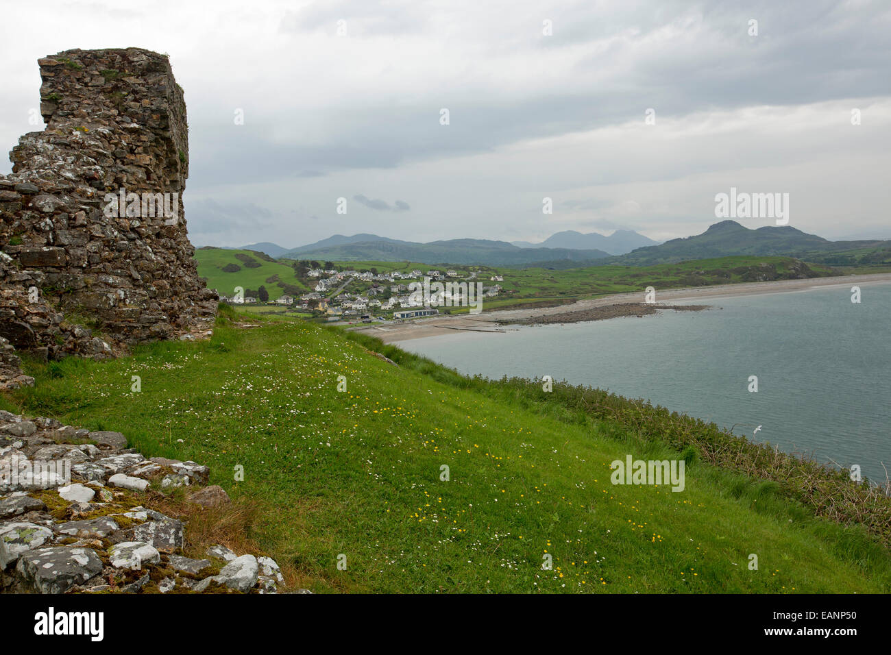 Cardigan castle wales hi-res stock photography and images - Alamy