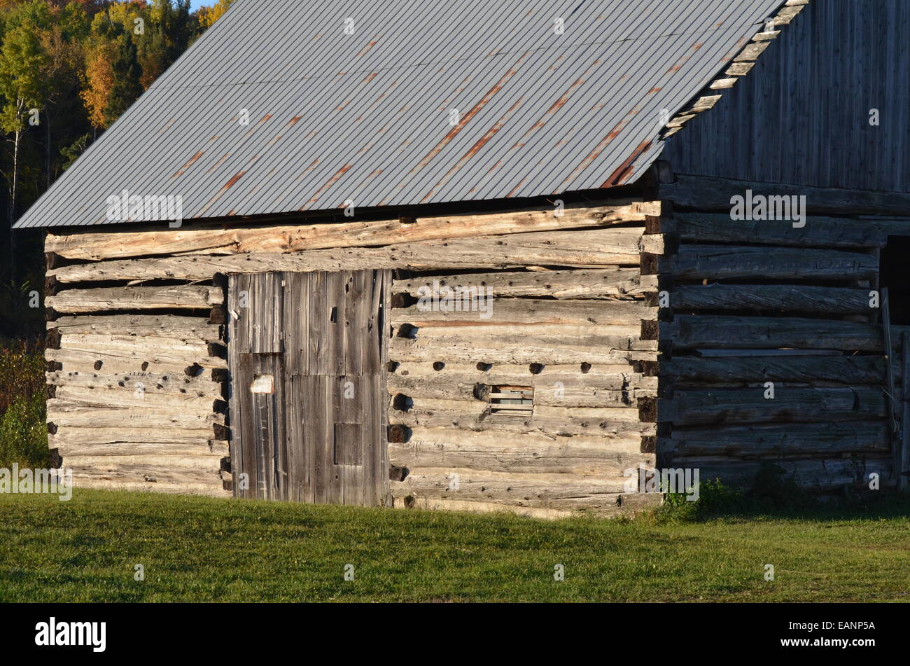Old polish barn hi-res stock photography and images - Alamy