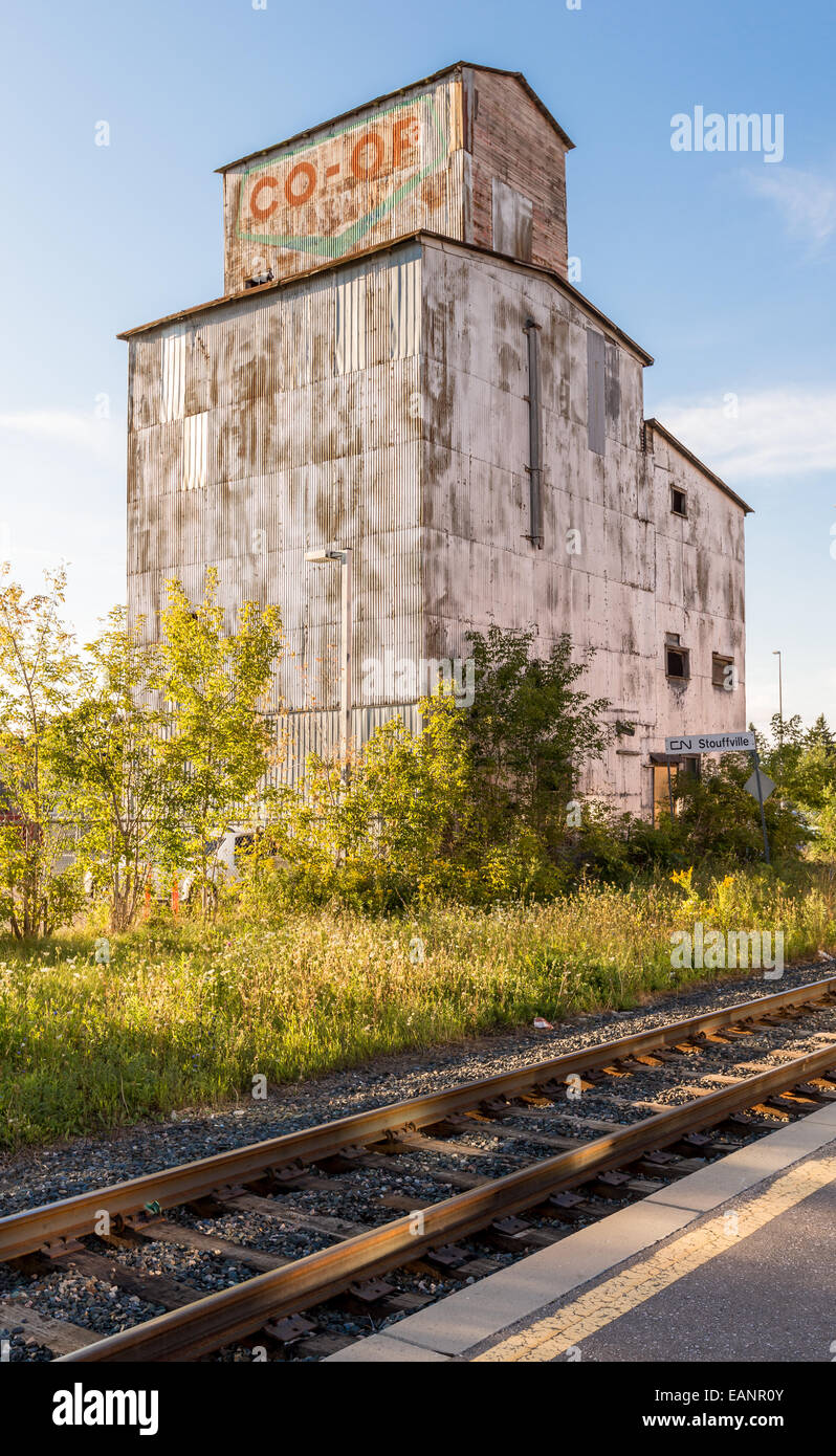 The old Co-op grain elevator at the railway edge in Stouffville Ontario ...
