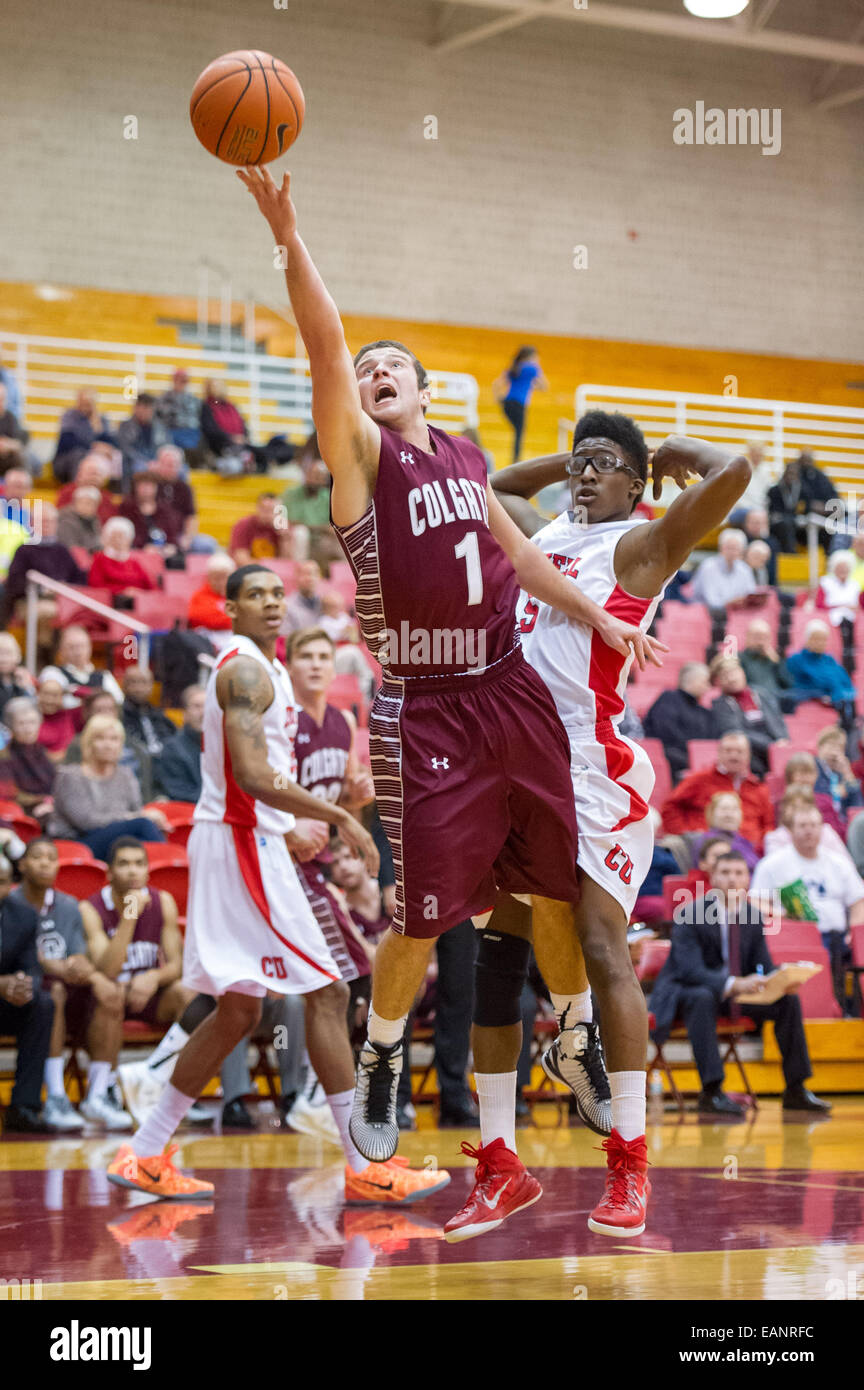 November, 18 2014: Colgate Raiders guard Austin Tillotson (1) takes a ...