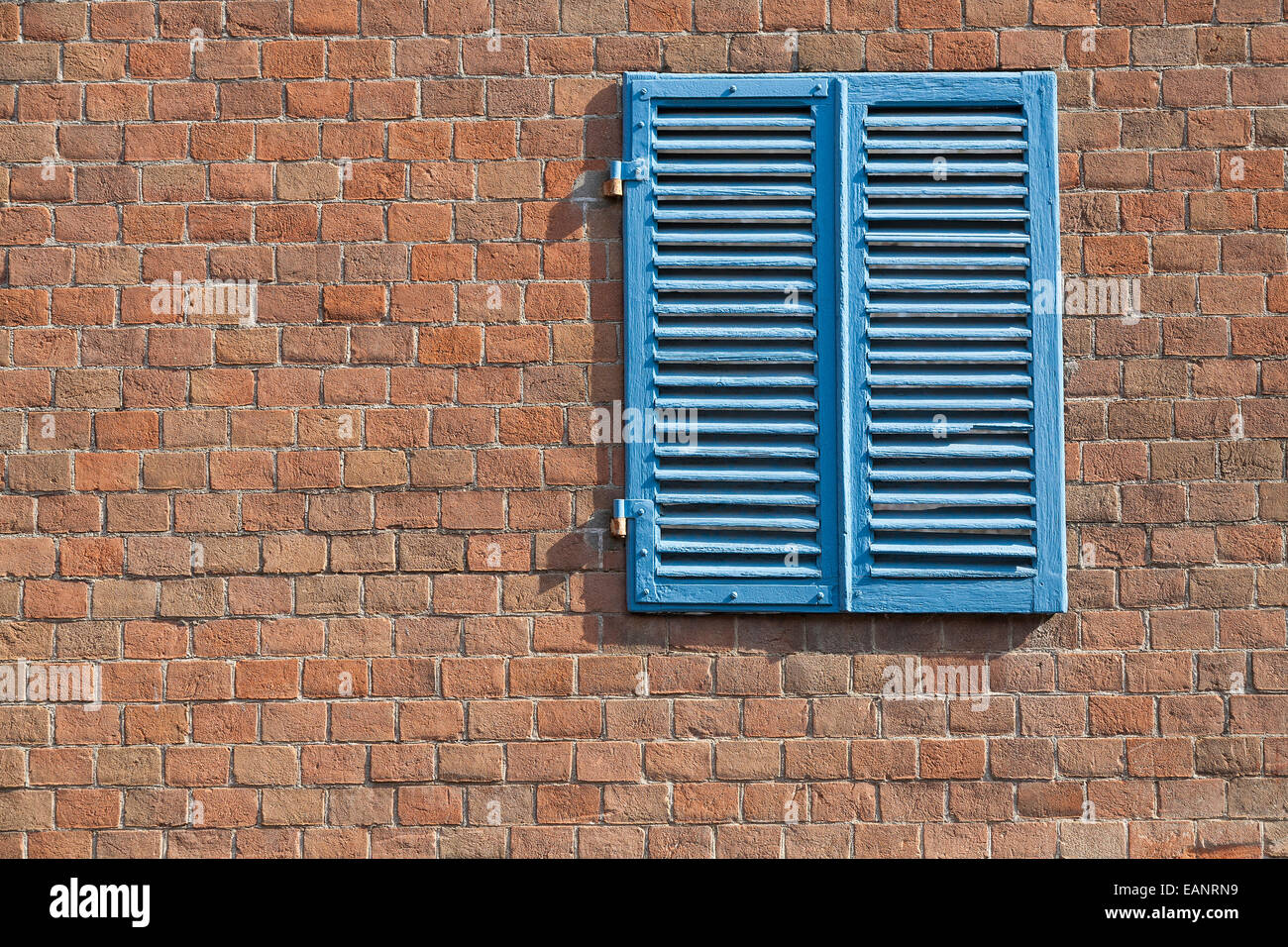 Raked brick hi-res stock photography and images - Alamy