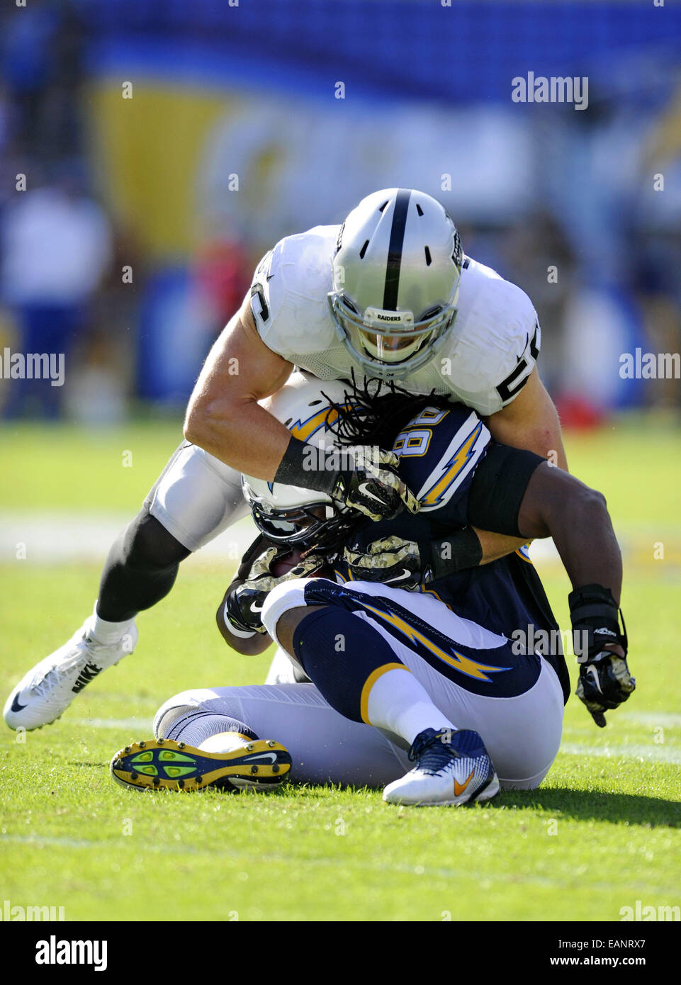 Oakland Raiders Stadium High Resolution Stock Photography and Images ...