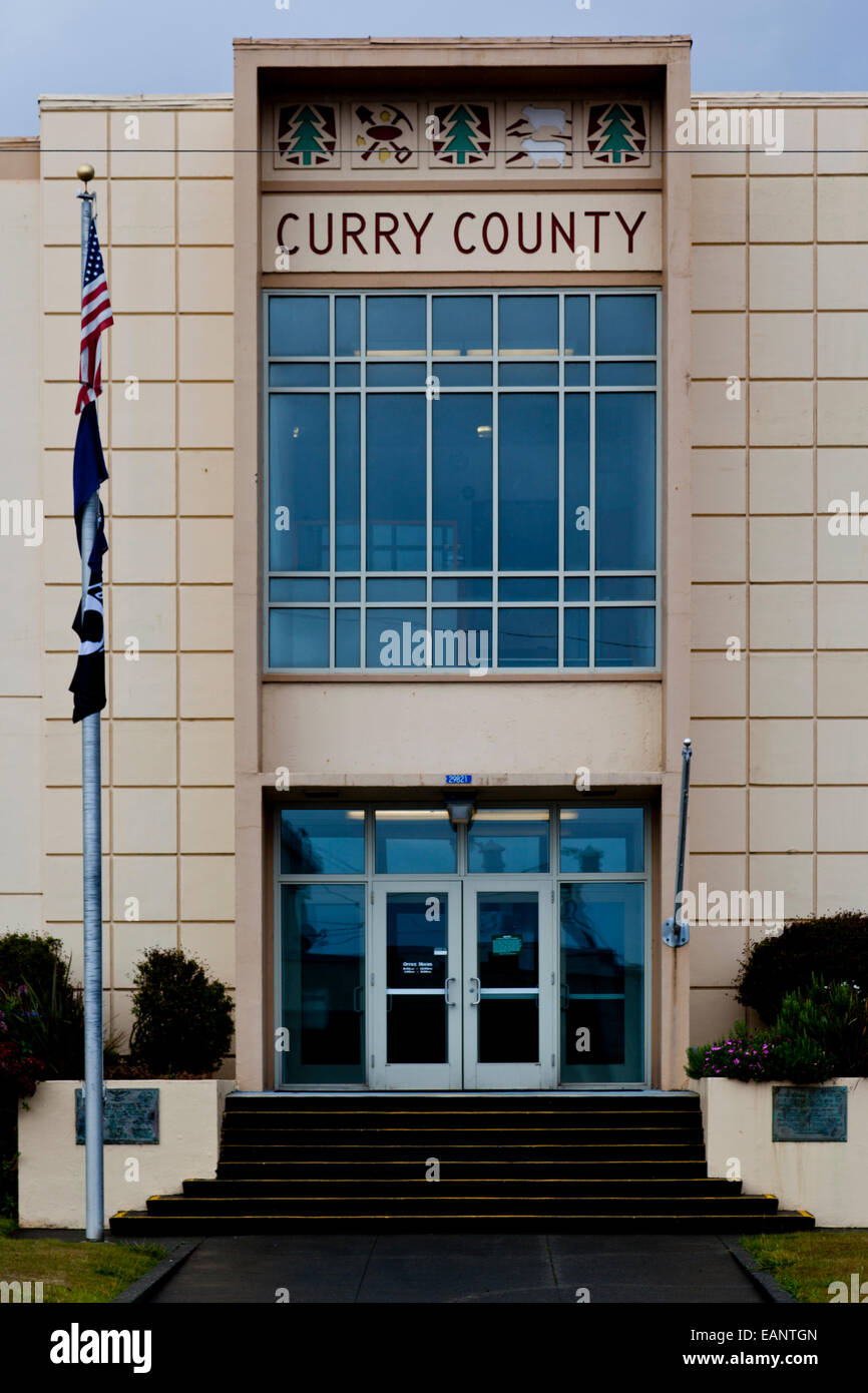 Gold beach oregon hi-res stock photography and images - Alamy