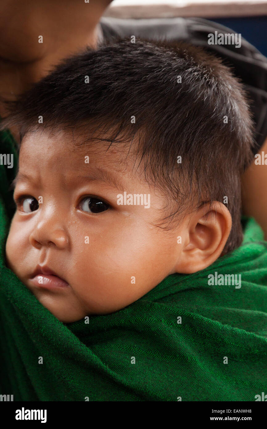 Lao kid hi-res stock photography and images - Alamy