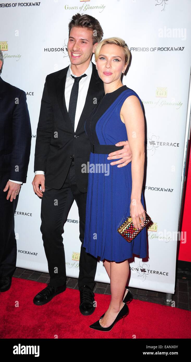 New York, NY, USA. 18th Nov, 2014. Hunter Johansson, Scarlett Johansson ...