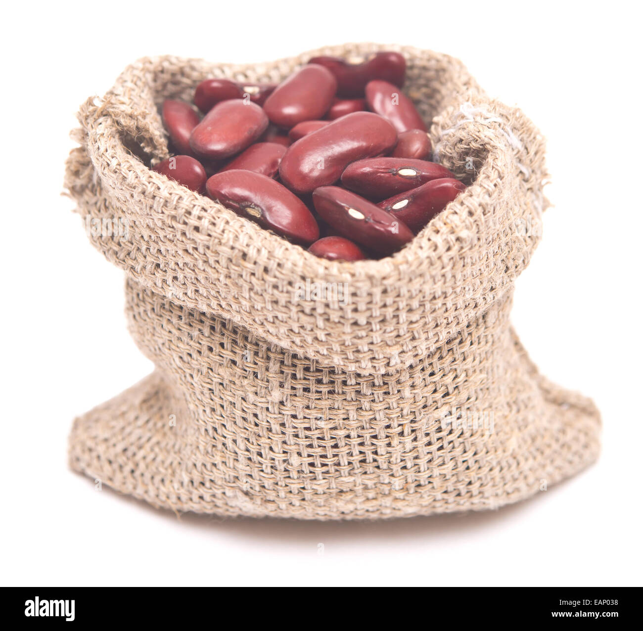 kidney beans in a sack isolated on white background Stock Photo - Alamy
