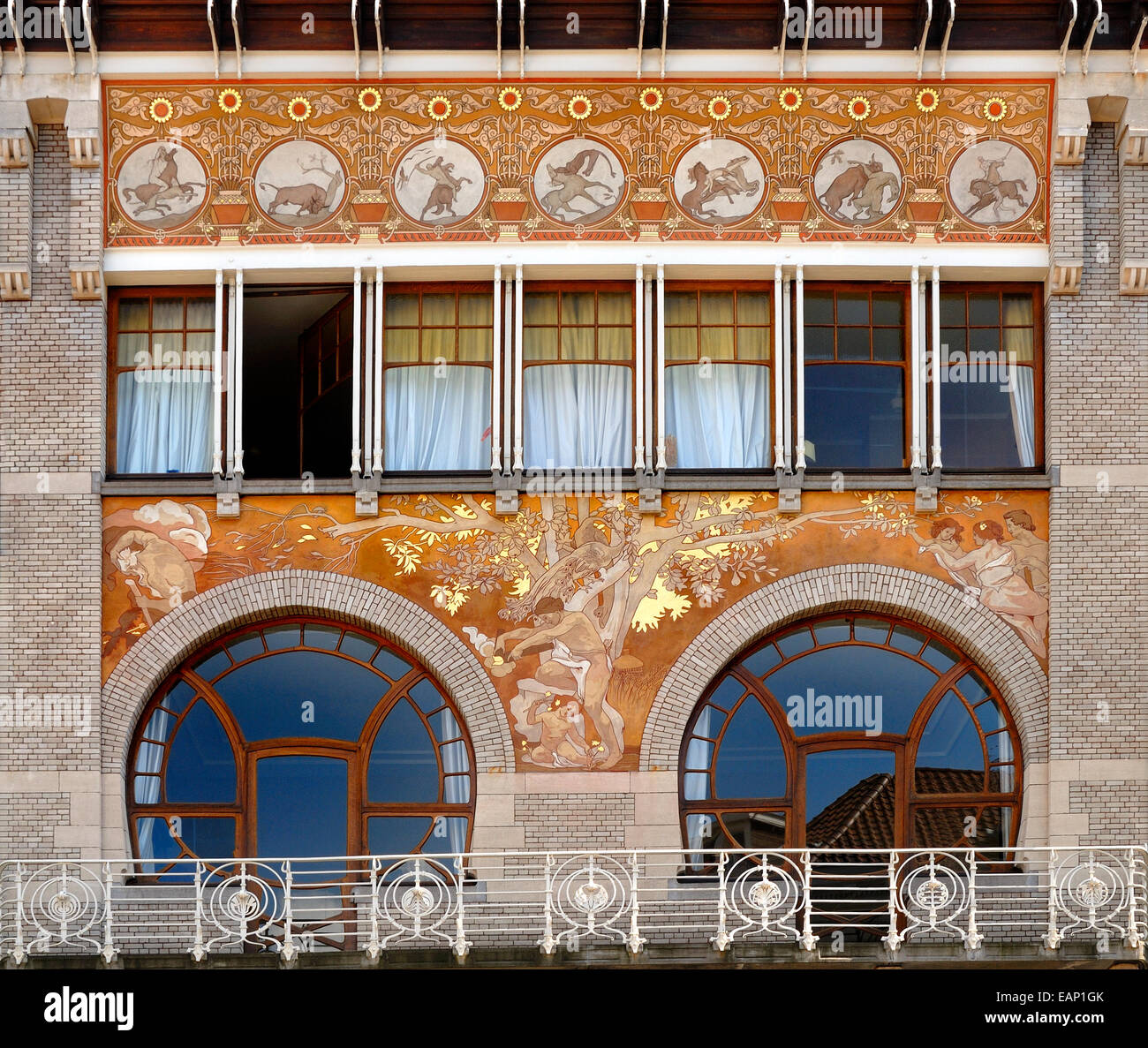 Brussels, Belgium. Ciamberlani house (1897 - Paul Hankar) Rue Defacqz ...