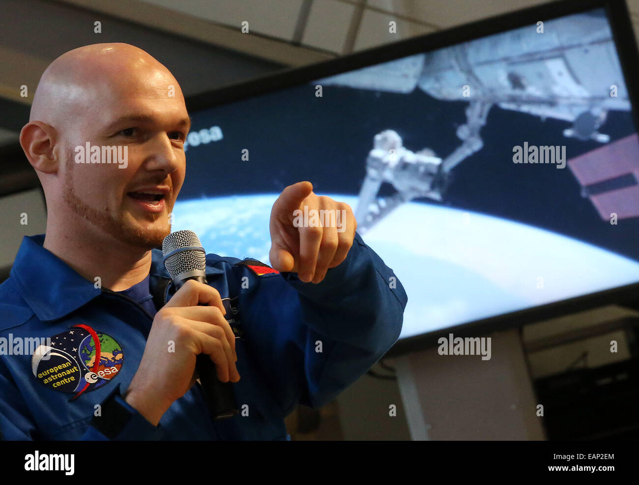 Astronaut Alexander Gerst speaks about his scientific work on the ...