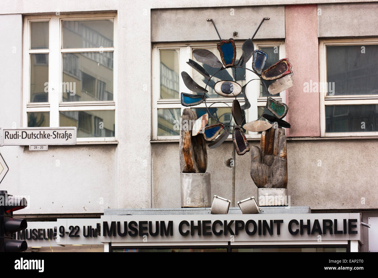 Berlin checkpoint charlie museum hi-res stock photography and images ...