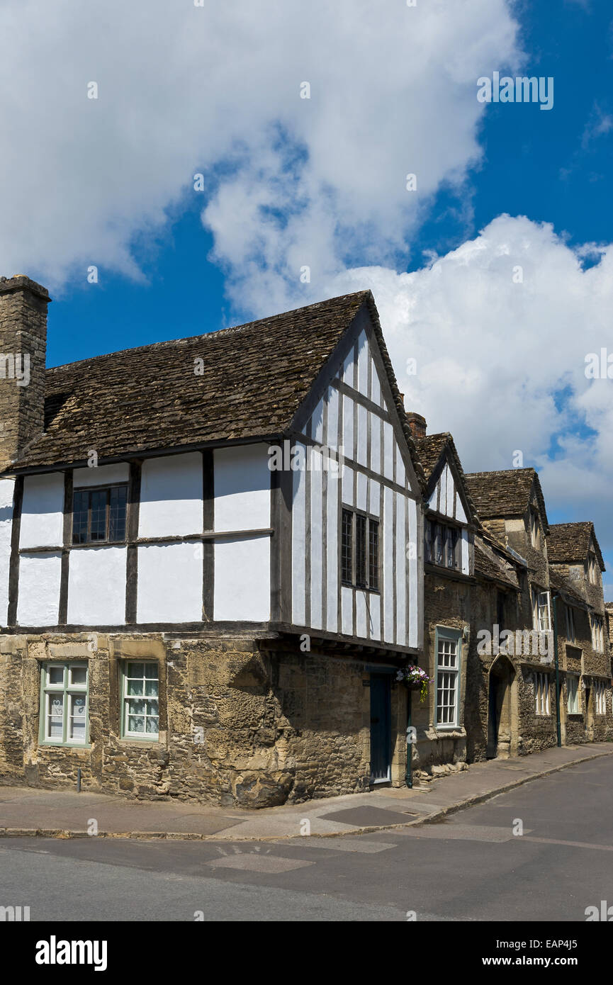 Laycack village building of Cotswold Limestone Stock Photo - Alamy