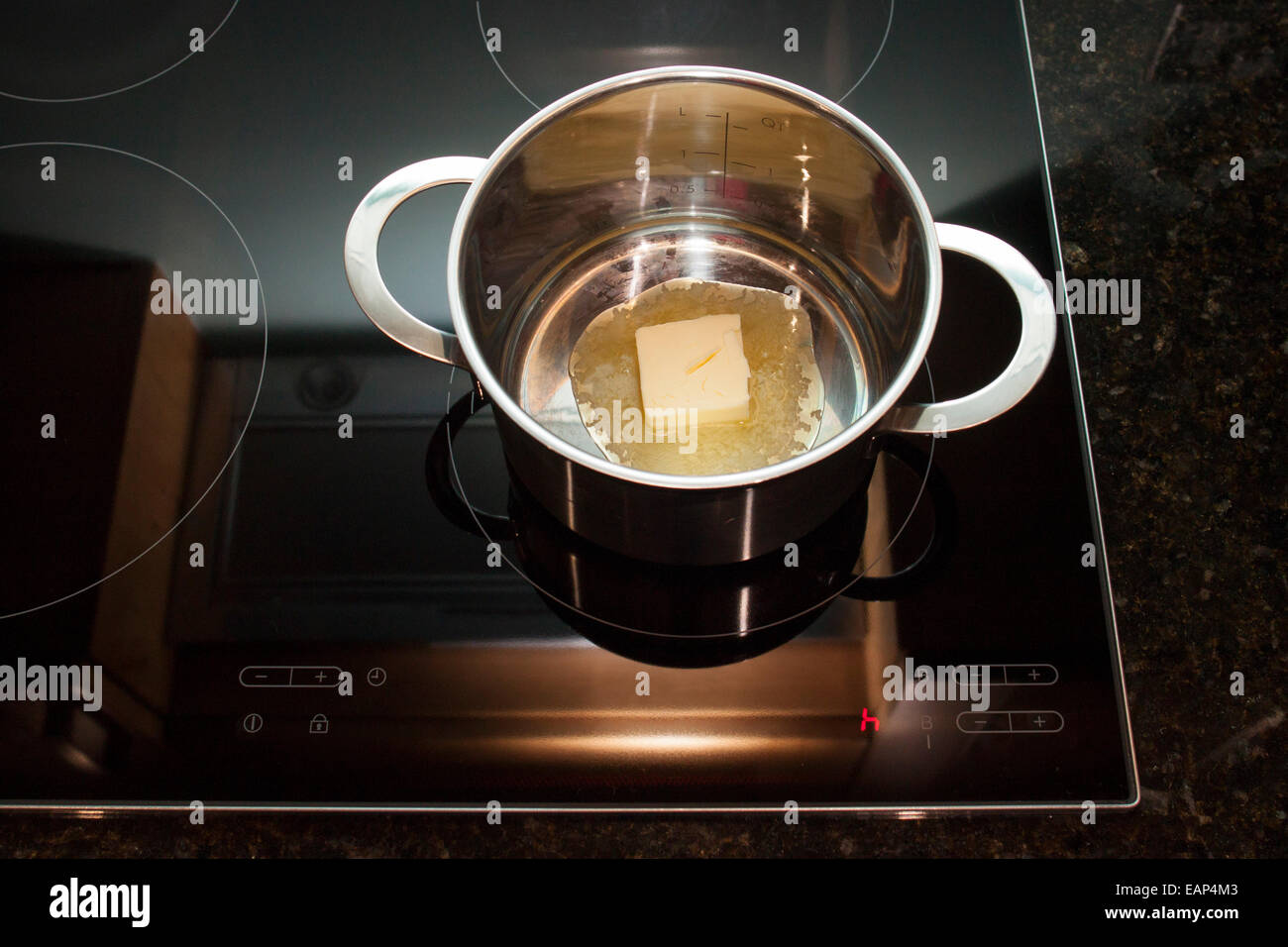 melting butter in a pan Stock Photo - Alamy