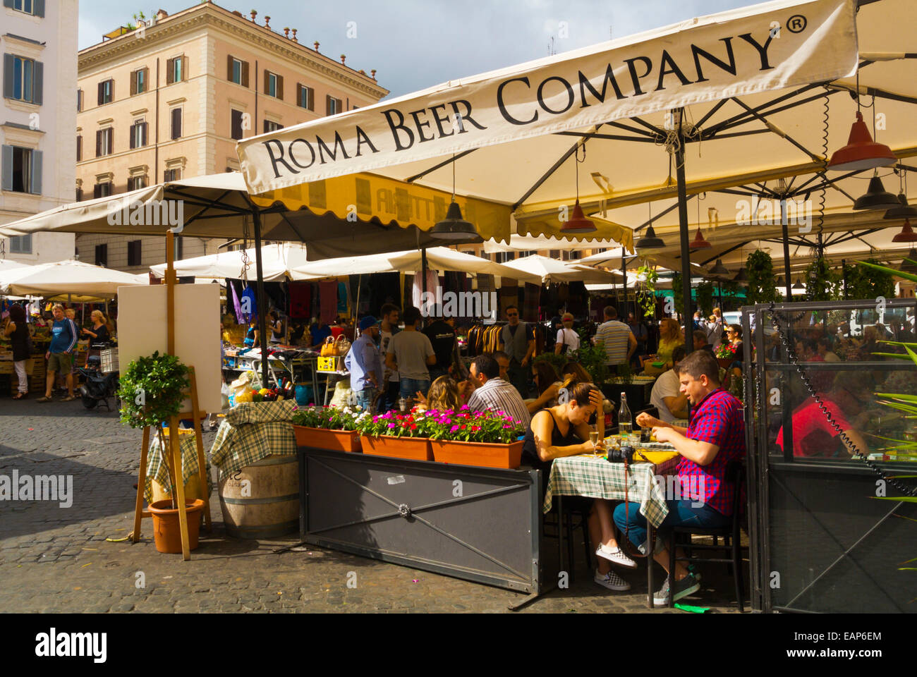 Centro de roma hi-res stock photography and images - Alamy