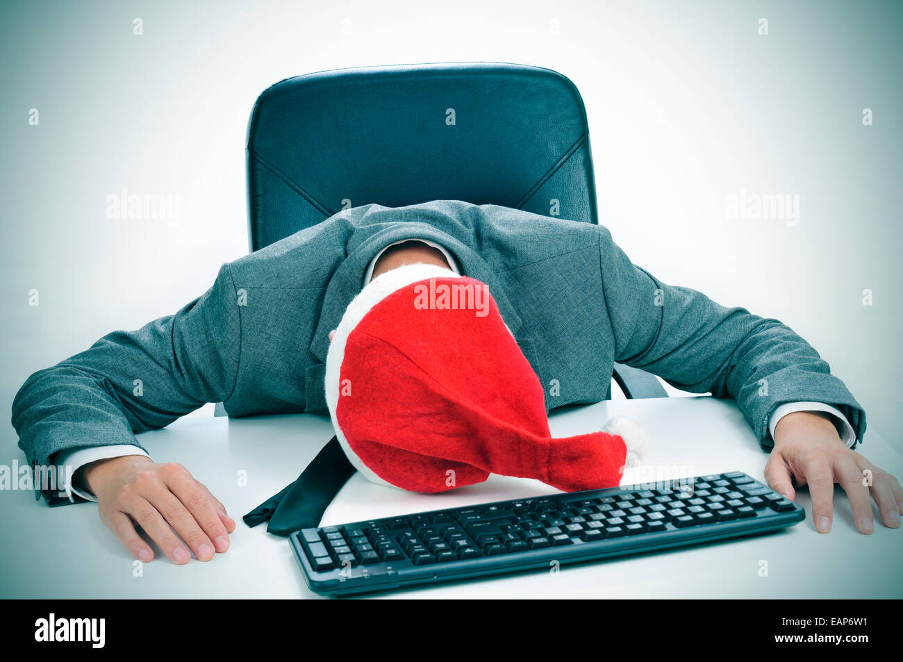 Man sleeping in office hi-res stock photography and images - Alamy
