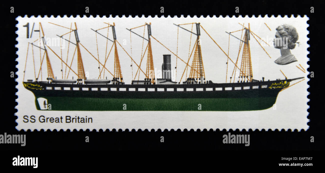 British ships hi-res stock photography and images - Alamy