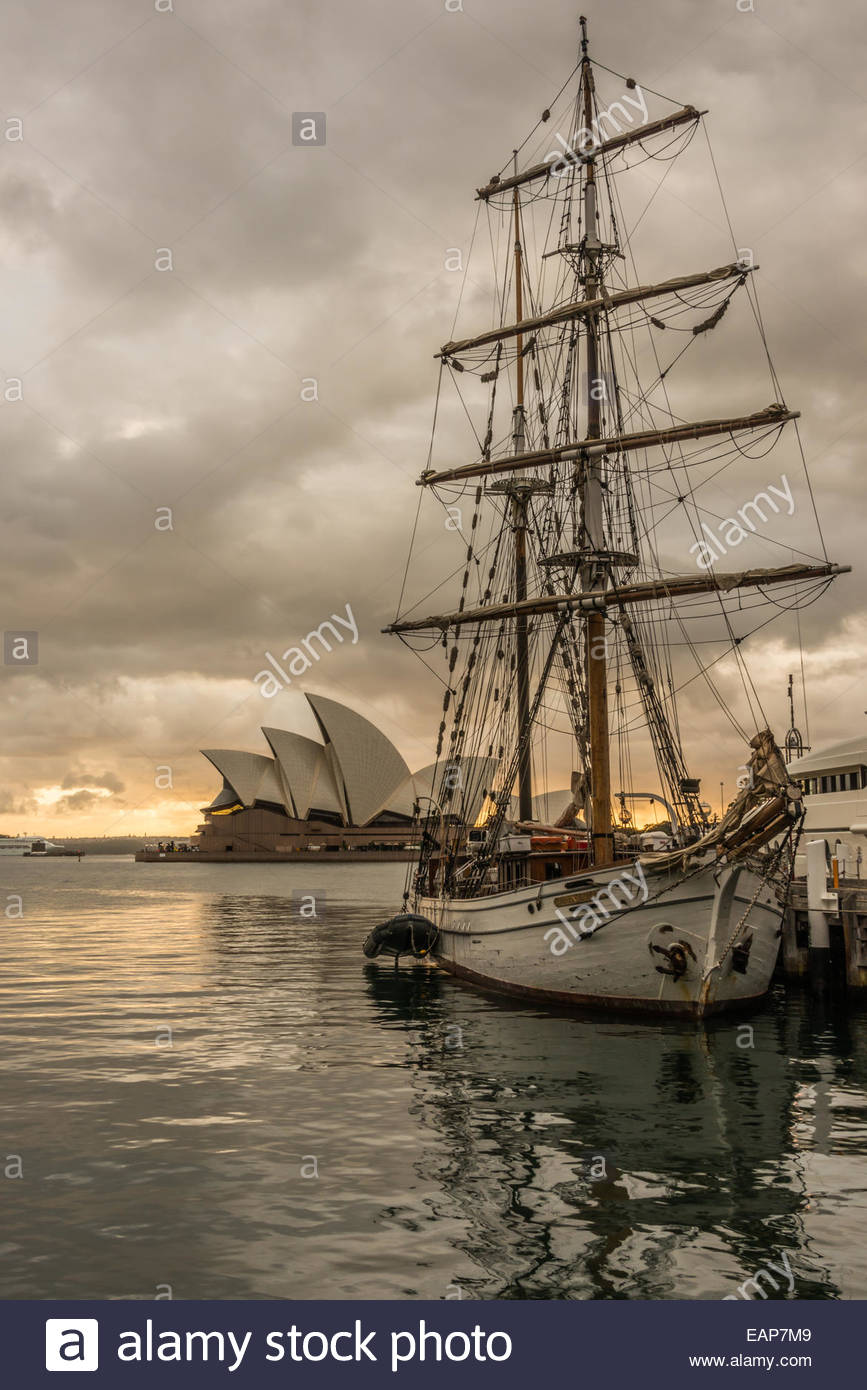 Tall Ship Opera House High Resolution Stock Photography and Images - Alamy