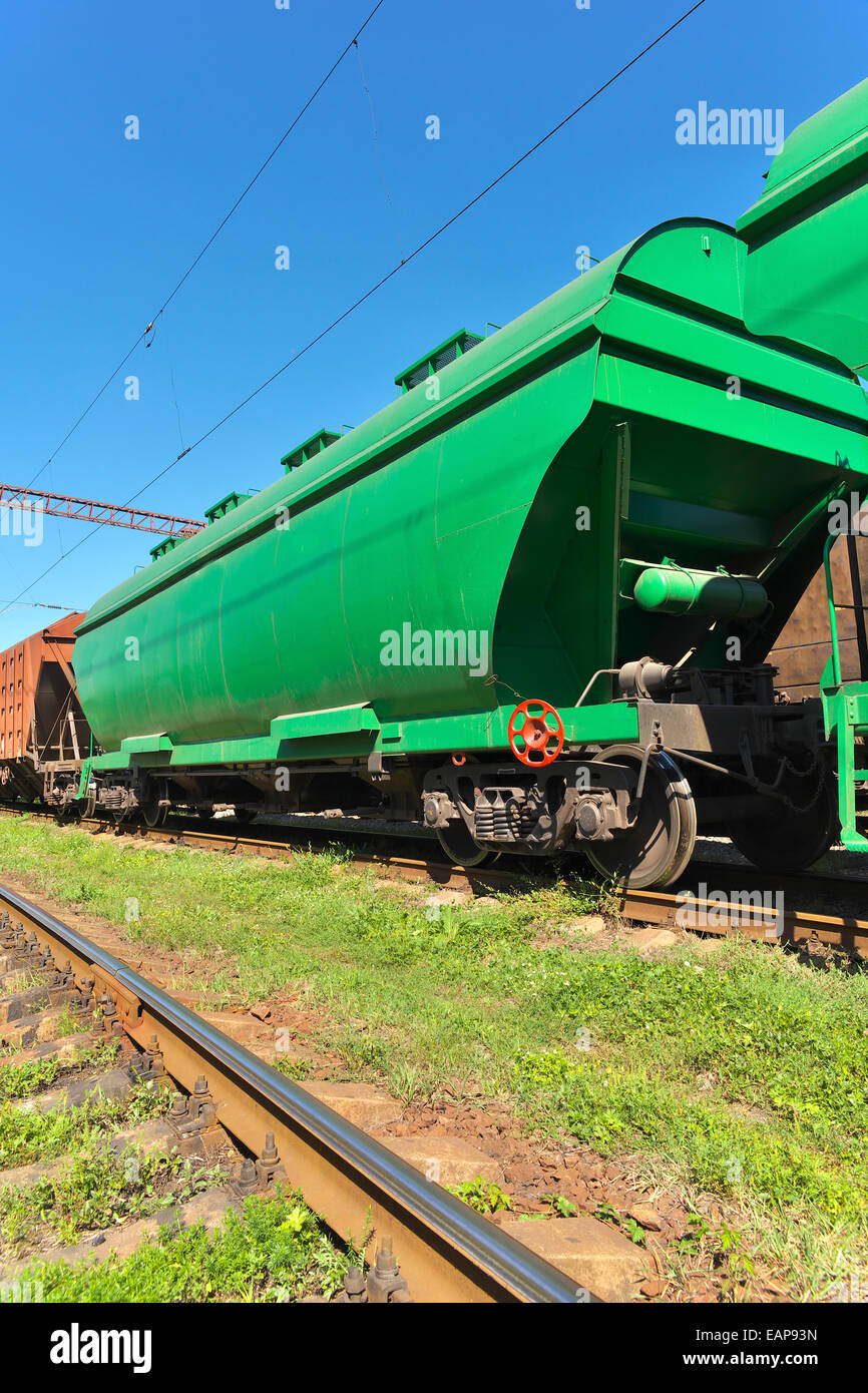 Grain hopper hi-res stock photography and images - Alamy