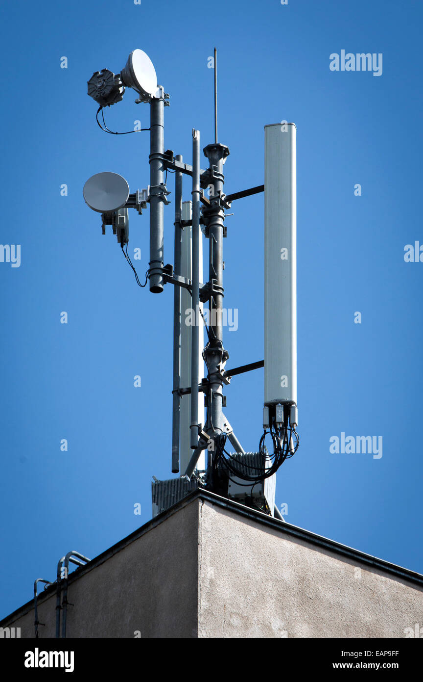 Mobile communication antenna for telephones Stock Photo - Alamy