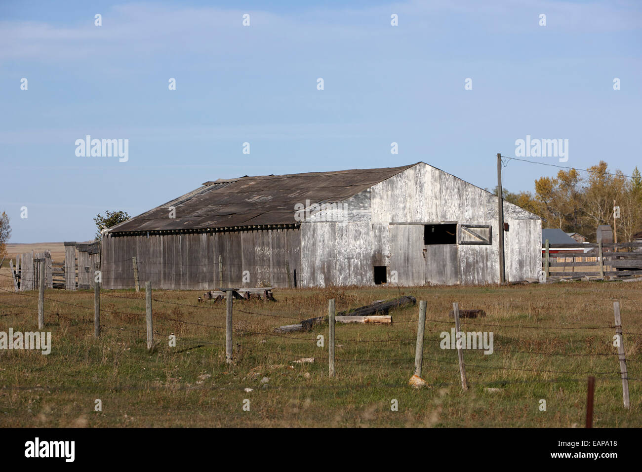low wooden barn on farm in rural Canada Stock Photo - Alamy