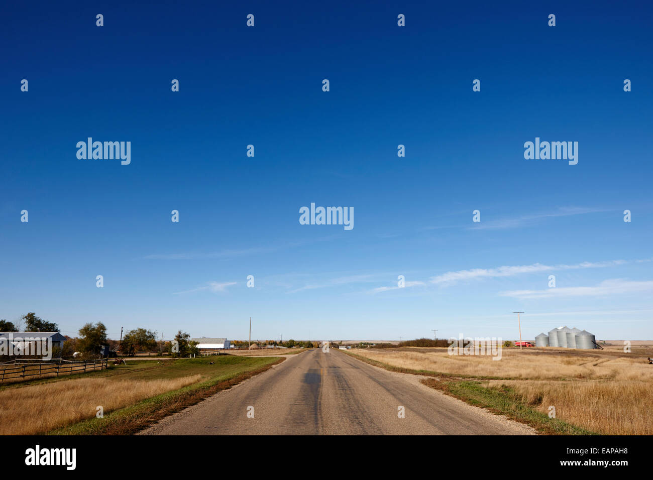 Saskatchewan highways hi-res stock photography and images - Alamy