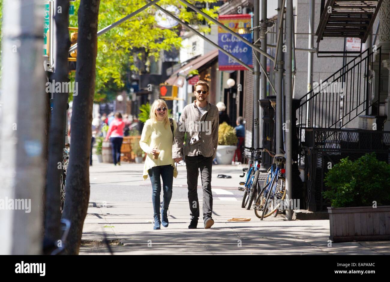 Dakota Fanning spotted out in New York with her model boyfriend, Jamie ...