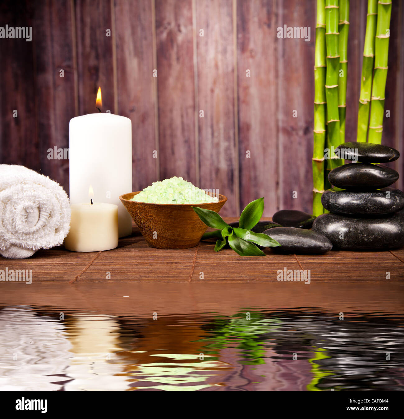 Spa still life with water reflection Stock Photo - Alamy